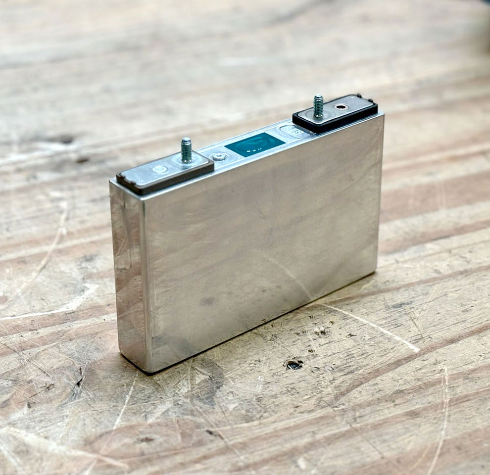 Panasonic High Amp 25C Li-ion Prismatic Cells – JAG35